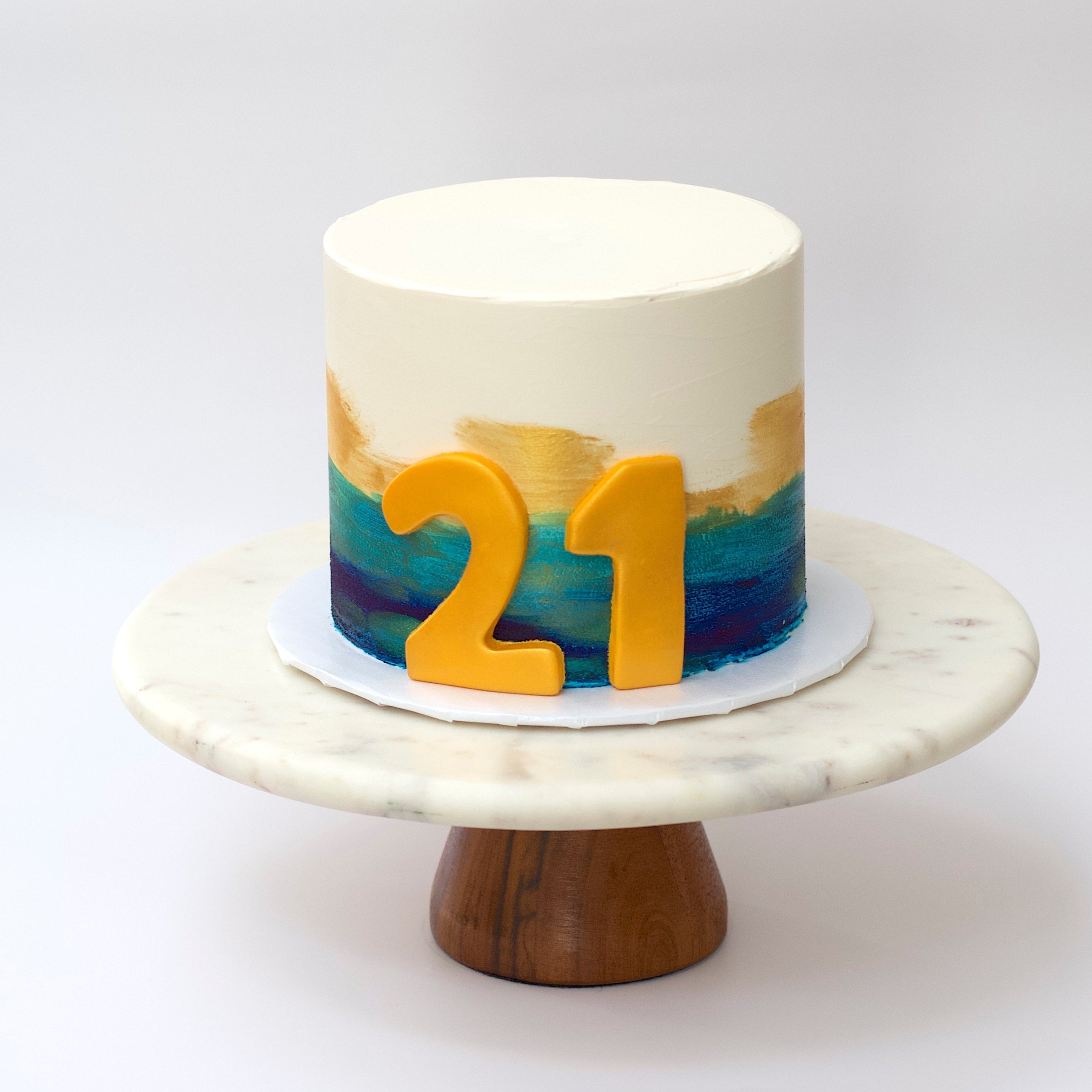 Modern Luxe Cake – Made by Hand Cakes
